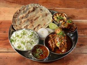 kolhapuri mutton thali