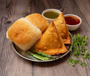 Bansi Vadapav in Malad West Mumbai | Order Food Online | Swiggy