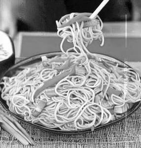 weegee spaghetti