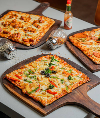Cafe Hawkers in Connaught Place Delhi | Order Food Online | Swiggy