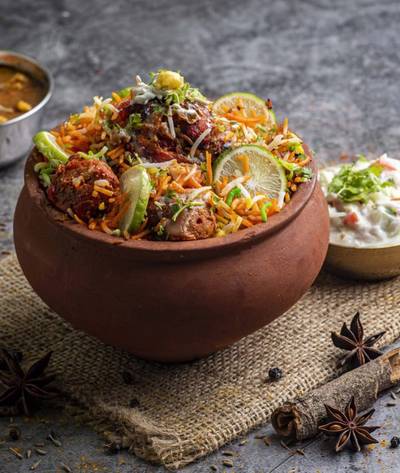 Benzy's Family Restaurant in Chowpatty Mumbai | Order Food Online | Swiggy