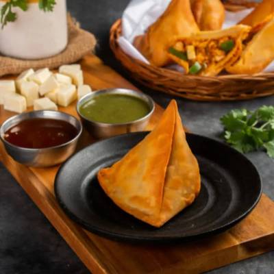 Awards Winning Samosas - 100 Plus Varieties in Dwarka Delhi | Order ...