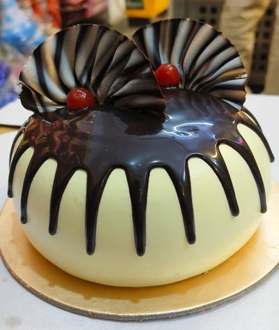 Order Food Online from The Cake Town Bakery And Snacks in Janakpuri ...