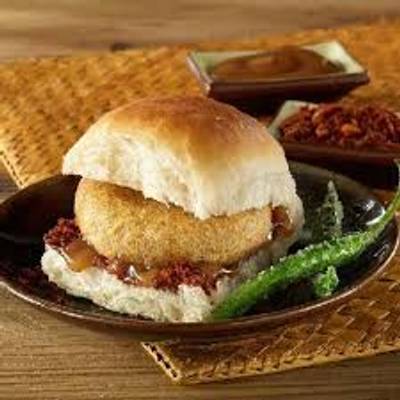 Central Vada Kitchen in city centre Gwalior | Order Food Online | Swiggy