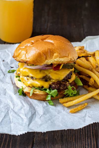 Dulcis Deliciae in Juhu Mumbai | Order Food Online | Swiggy