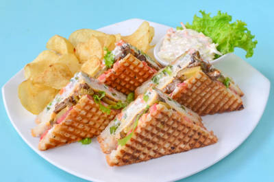 Bay Bites in Lower Parel Worli Mumbai | Order Food Online | Swiggy