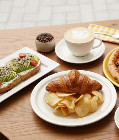 Order Food Online from Shelter x Coffee by Javaphile in Versova, Mumbai ...