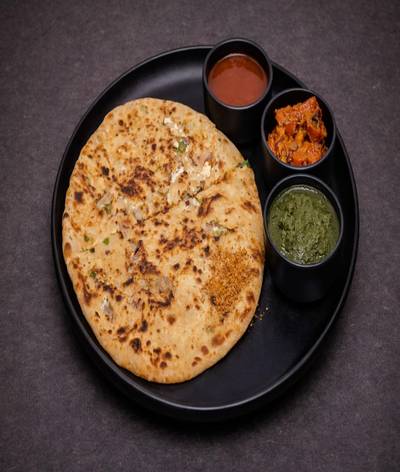 50 Ki Thali - Paratha Ghar in 50 ki Thali – Desi Paratha House Jaipur ...