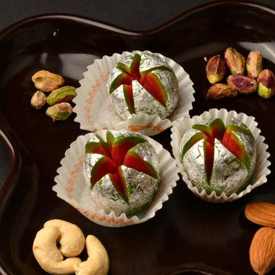 Order Food Online from Laddoo Gopal Sweets in Khajpura, Patna | Swiggy
