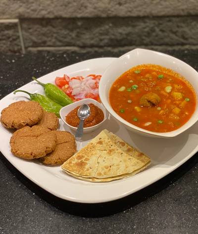 Shilu'S Chapdi Undhyu in Race Course Road Rajkot | Order Food Online ...