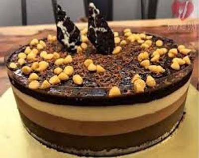 Deliure & The Eatrium in Fort Colaba Mumbai | Order Food Online | Swiggy