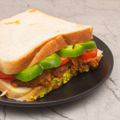 Hardik Fast Food in Talav Gate Junagadh | Order Food Online | Swiggy