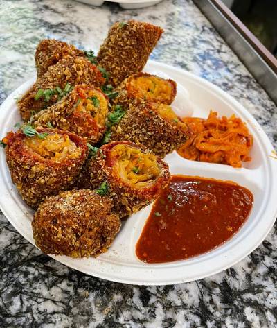 Bhatti & Bakes in Hiran Magri Udaipur | Order Food Online | Swiggy