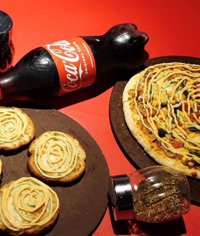 Crusty Grub Pizza | Home delivery | Order online | Vatika Town Square ...