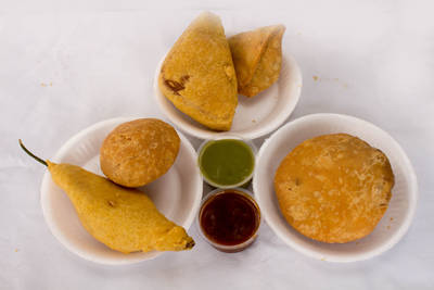 Shankar Samosa in Raja Park Jaipur | Order Food Online | Swiggy