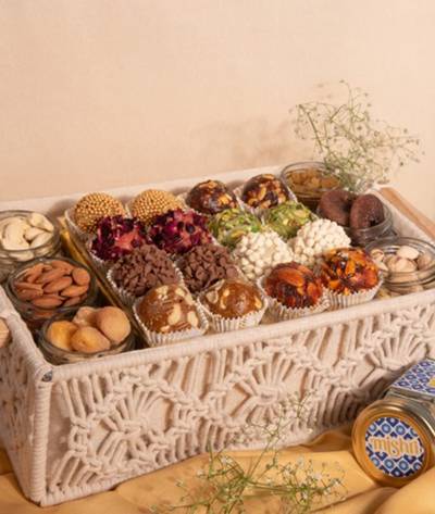 Mishri Sweets in Diwalipura Vadodara | Order Food Online | Swiggy