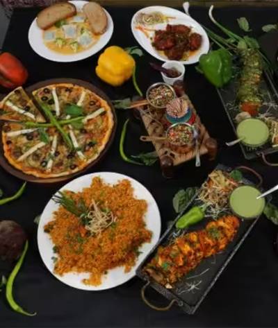 Order Food Online from RD'S Infusion Global Veg Kitchen in Akota ...