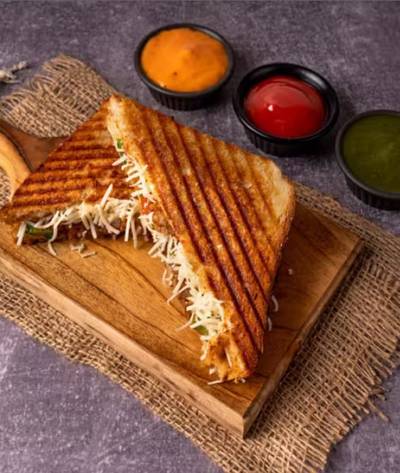 Bombay Sandwich-Near Baroda Dairy in Baroda Dairy Vadodara | Order Food ...