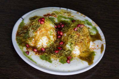 Shree Radhe Krishna Chaat Bhandar in Janakpuri Delhi | Order Food ...