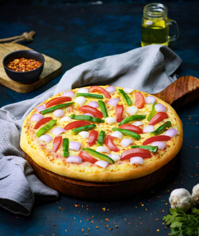 La Pino'z Pizza in Shela Ahmedabad | Order Food Online | Swiggy