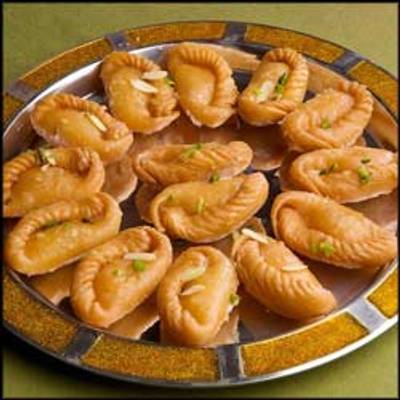 Gulbargas Mama Puri And Special Snacks in Tolichowki Hyderabad | Order ...