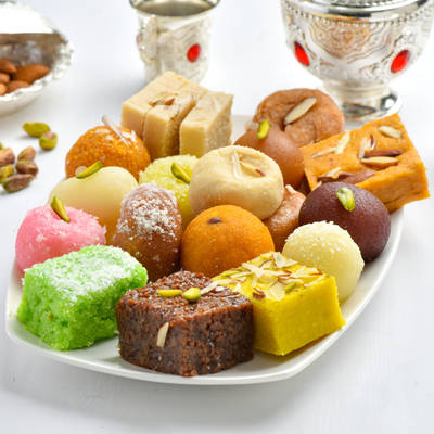 Order Food Online from Panna Sweets in 1716 Main Bazar, Chandigarh | Swiggy
