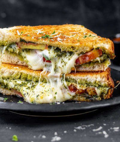 The Grilled Cheese Lab in Greater Kailash 1 Delhi | Order Food Online ...