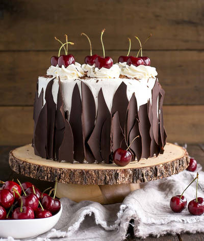 Jeden-The Cake Expert in Thane West Mumbai | Order Food Online | Swiggy