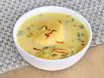 Order Food Online from Paras Sweets & Restaurant in Station Road ...