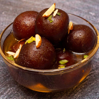 Order Food Online from Jhama Sweets in Ghatkopar East, Mumbai | Swiggy