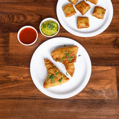 Maharaj Samosa Center in Naranpura Ahmedabad | Order Food Online | Swiggy