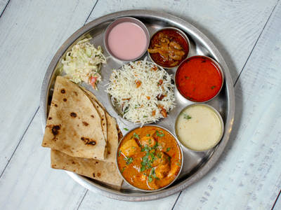 Maruti Vada Kombda in Porvorim Central Goa | Order Food Online | Swiggy