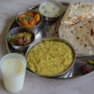 Rudu Kathiawad in Vastrapur Ahmedabad | Order Food Online | Swiggy