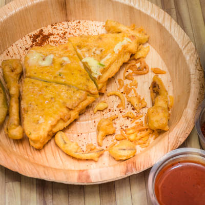 Raju Chacha Vadapav - Prime Arcade in Prime Arcade Surat | Order Food ...