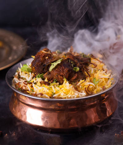 Hotel Garwa Satyampuram (Veg & NonVeg) in Hadapsar Pune | Order Food ...