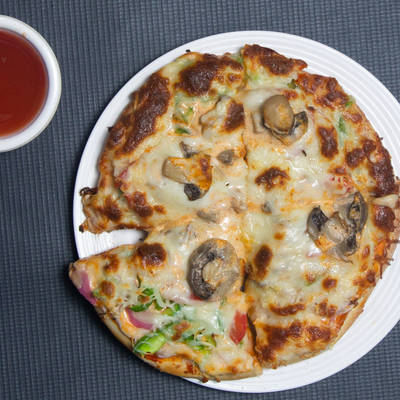 Bonfire Pizza Point in Aam bagh Rishikesh | Order Food Online | Swiggy