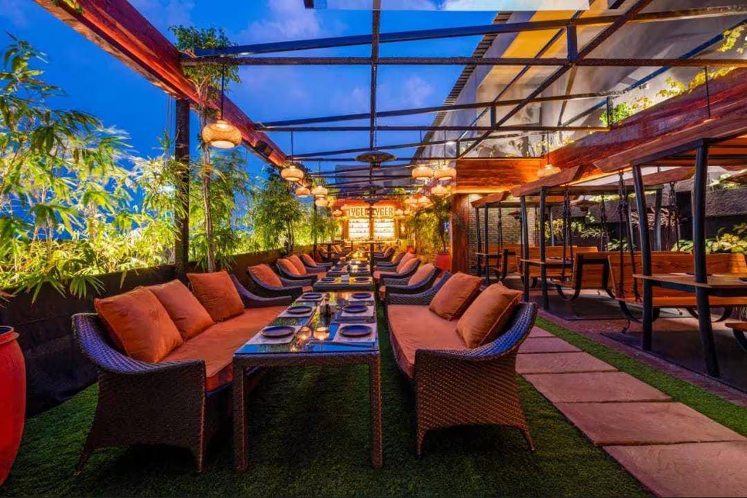 rooftop cafe indore